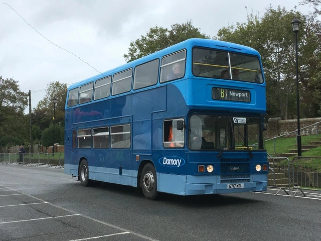 BUS PHOTO DAMORY Photograph Ex Southern Vectis 717 Picture Iow Leyland ...