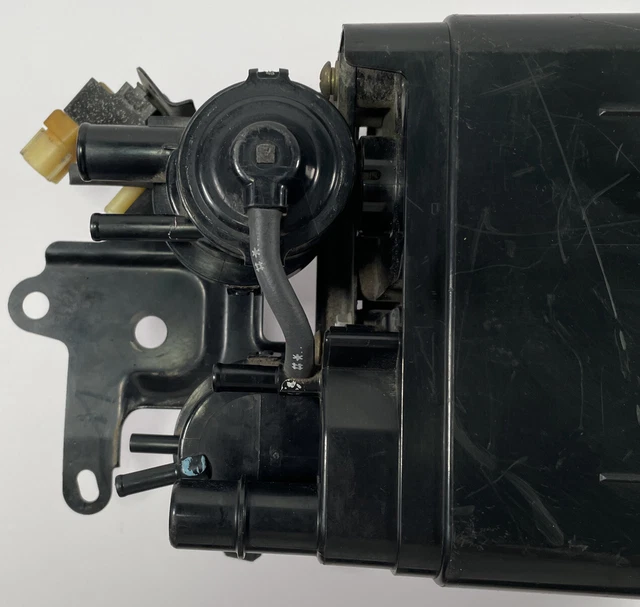 OEM 2002-2004 TOYOTA Camry Fuel Vapor Charcoal Canister 77740-33131 ...