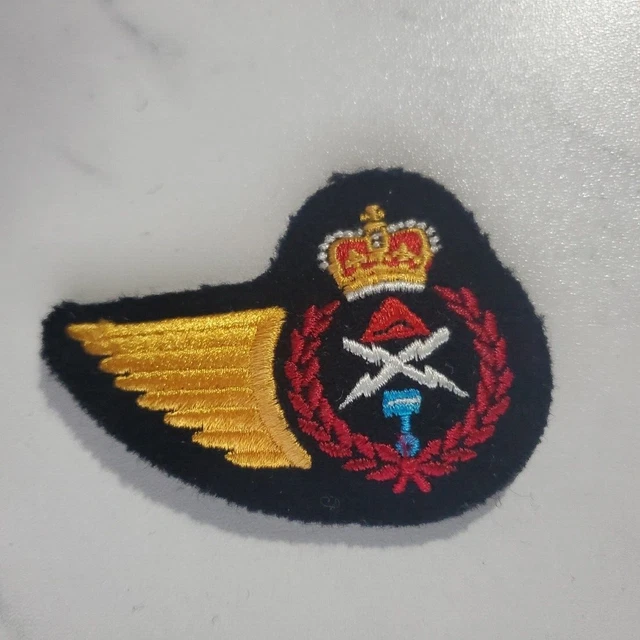 CANADIAN FORCES RCAF Trade Half Wing EGS Tech Patch $9.00 - PicClick CA