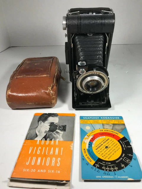 KODAK VIGILANT JUNIORS Camera Six-20 And Dakon Shutter With Folding ...