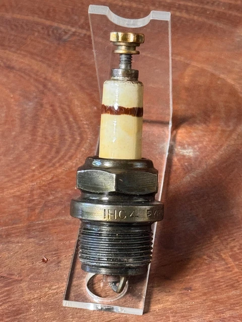 VINTAGE PYROX AUSTRALIA IHC4 7/8" Spark Plug International Harvester ...