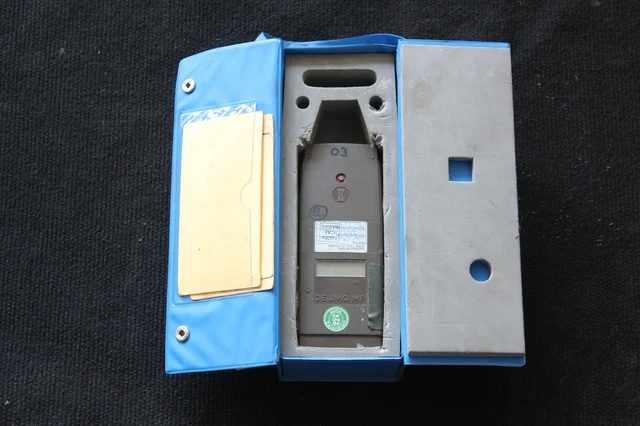 DEUMO MP OTISCHER Drehzahlmesser Stroboskop Bundeswehr Drehzahlmesser ...