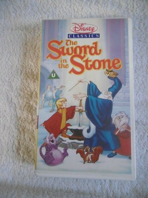 UK WALT DISNEY Family adventure VHS SWORD IN THE STONE (1963) Animated ...