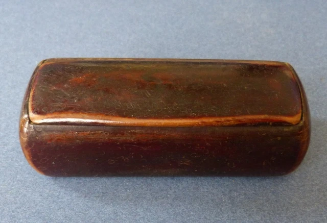 BOITE TABATIÈRE 19E siècle en corne de boeuf snuff box EUR 49,00 ...