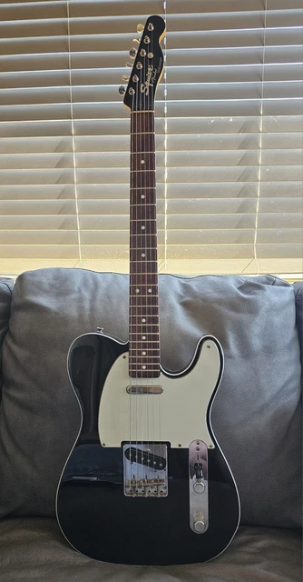 CHINA. SQUIER FENDER Custom 60s Telecaster. One of 250 made. Classic ...