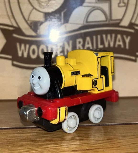 DUNCAN ! THOMAS FRIENDS TRAIN Diecast! 2002 TAKE N PLAY ~ PLAYWORN £14. ...