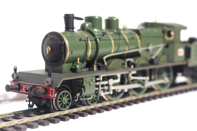 LOCOMOTIVE À VAPEUR 230 B 114 PLM SNCF DJH Model Loco échelle HO EUR ...