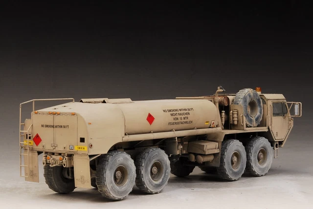 AWARD WINNER BUILT 1/35 US Army M978 HEMTT 2500Gal Tactical Fuel Tanker ...
