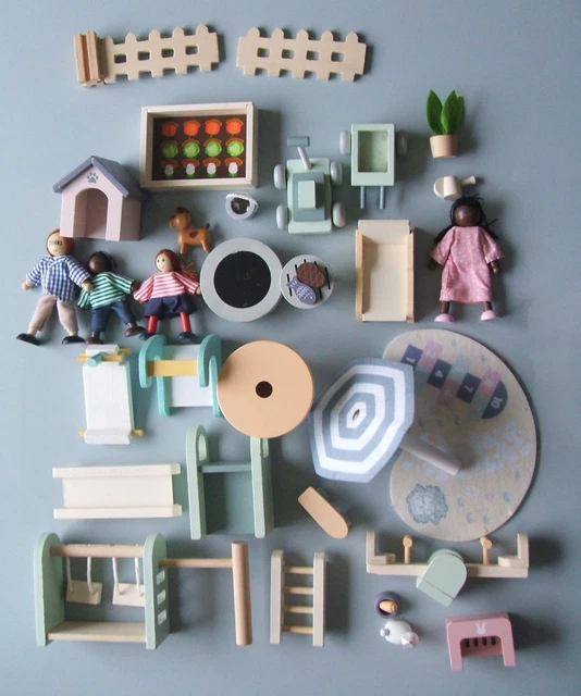 LITTLE TOWN WOODEN Garden/Outdoor Doll House Furniture Set with Family ...