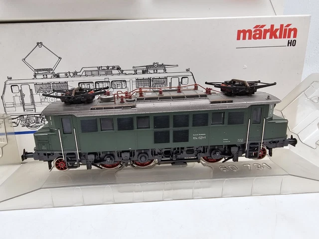 MÄRKLIN H0 3049 Elektrolok E-Lok BR 104 021-1 der DB Top Zustand in OVP EUR 74,90 - PicClick DE