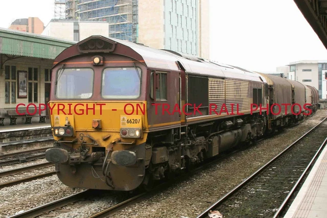UK RAILWAY PHOTOGRAPH Of Class 66 66207. Rm66-426 £1.70 - PicClick UK
