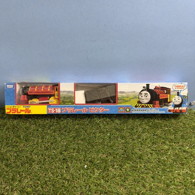 PLARAIL TOMY TRACKMASTER TS-18 Victor Thomas The Tank Engine Boxed RARE ...