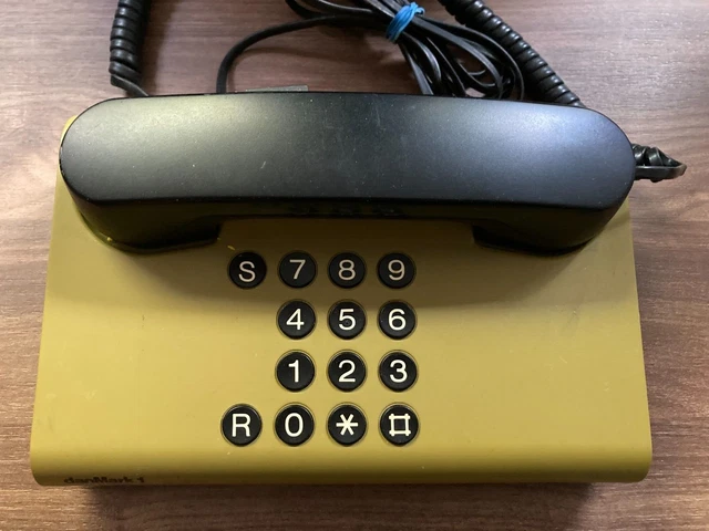 DANMARK 1 RETRO Vintage Danish Design 1980s Light Green Desk Landline ...