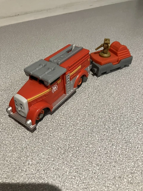 FISHER PRICE THOMAS And Friends TrackMaster Flynn Fire Engine with ...