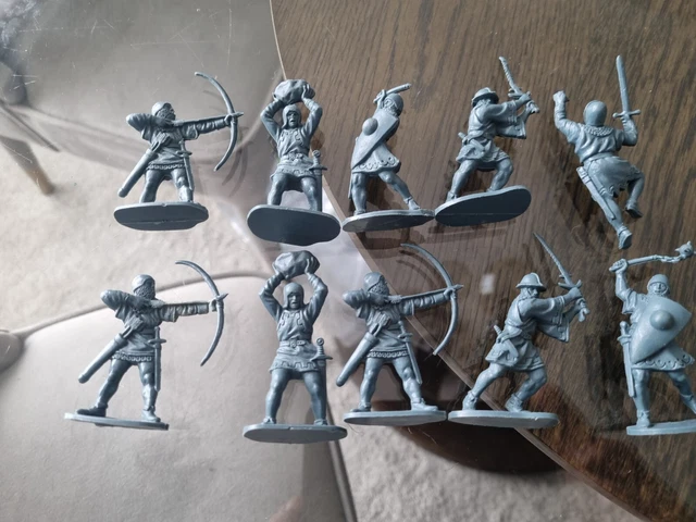 VINTAGE AIRFIX 1/32 plastic soldiers medieval knights figures models £ ...