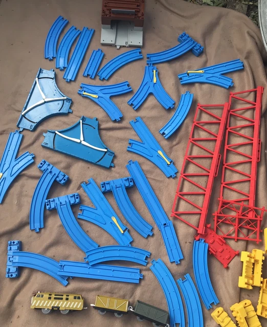 THOMAS THE TANK Engine Trackmaster Diesel Train Lot Collection 40 Piece ...
