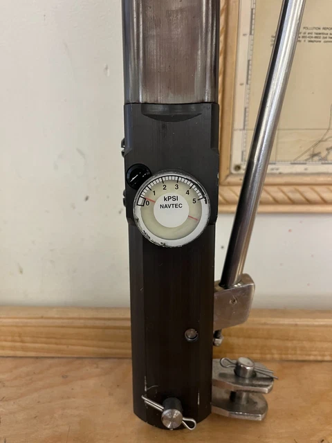 NAVTEC HYDRAULICS IA7-10 Integral Backstay Adjuster - Fully Rebuilt and ...