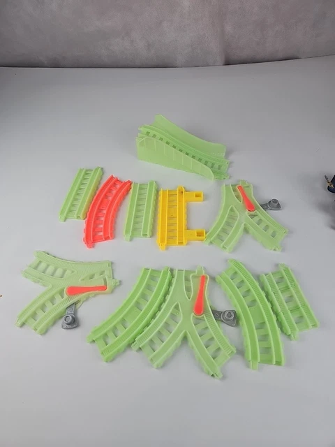 THOMAS & FRIENDS Trackmaster Track Junction Adapter Thomas The Tank ...