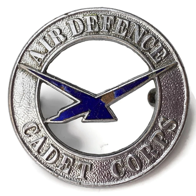 ORIGINAL WW2 AIR Defence Cadet Corps Royal Air Force RAF Cap Badge £44. ...