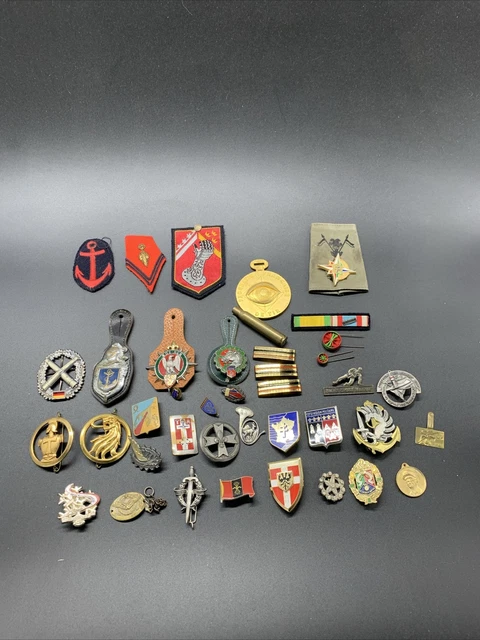 LOT INSIGNE BADGE Medaille Militaire Militaria Drago Guerre Pins ...