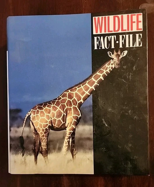 WILDLIFE FACT FILE Cards & Binder, 36 Collectable Cards Inside $32.90 ...