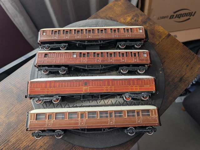 'OO' GAUGE RAKE OF 4 LNER TEAK PASSENGER COACHES custom painted £37.10 ...