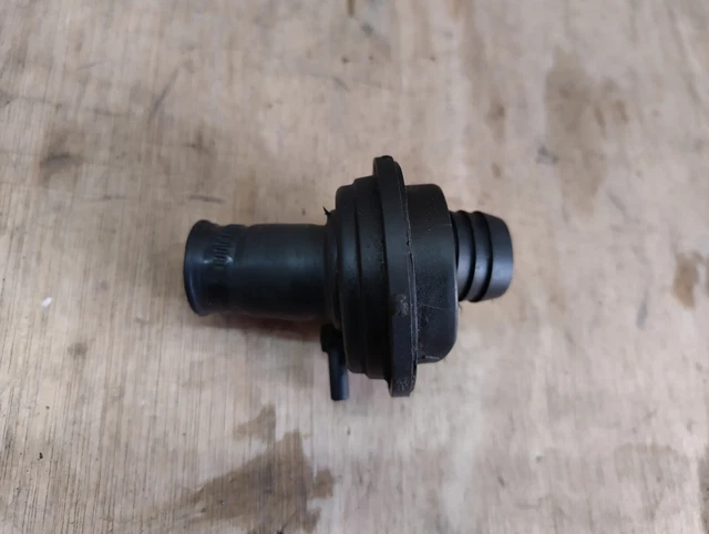 VW GOLF MK3 VR6 AAA PCV Valve Diaphragm Breather 7M0128101 Genuine VW £ ...
