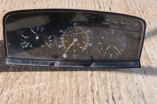 MERCEDES W123 GAUGE Instrument Cluster 200 KMH Speedometer 87 001 123 ...