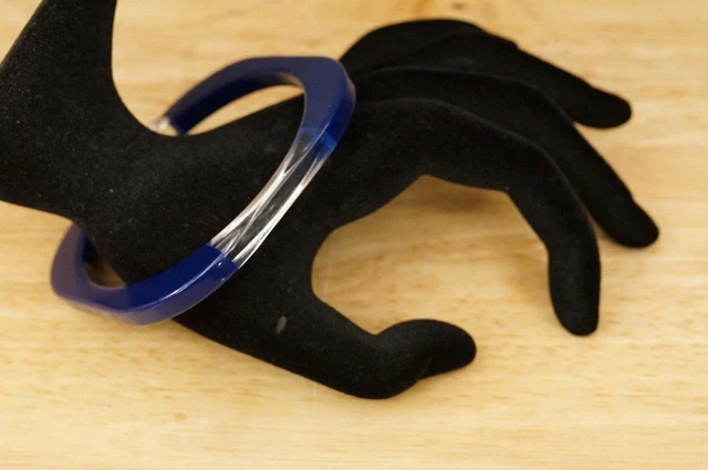 VINTAGE COSTUME JEWELRY Navy Blue & Clear Bakelite Spacer Bangle ...