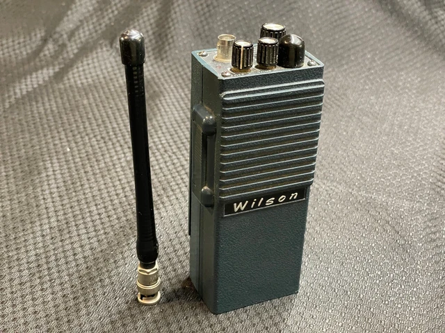 YAESU FT-65R - VHF/UHF 2 Meter/70cm Dual Band FM Handheld Transceiver ...