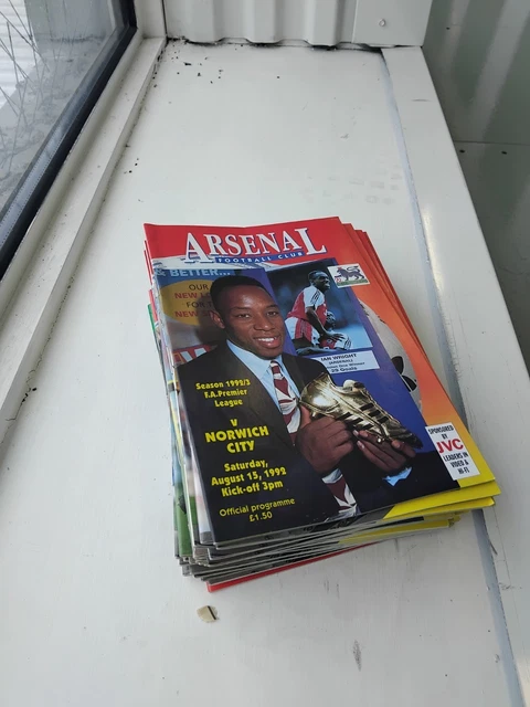 COMPLETE ARSENAL HOME PROGRAMMES 1992/93 x28 + MATCH REPORT CUTTINGS £ ...