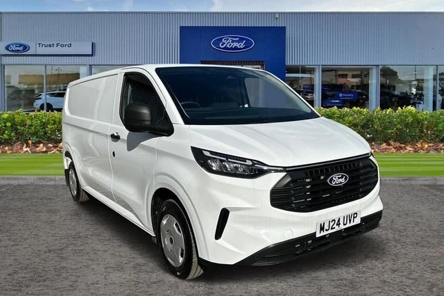 FORD TRANSIT CUSTOM 300 Trend L2 LWB FWD 2.0 EcoBlue 110ps Low Roof ...