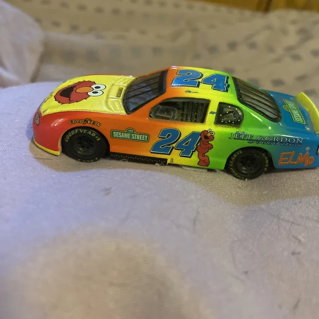 ACTION JEFF GORDON Sesame Street Elmo 1:24 Racecar 2002 Chevy Monte ...