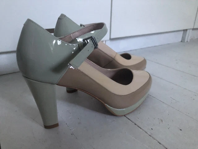 Clarks kendra dime store