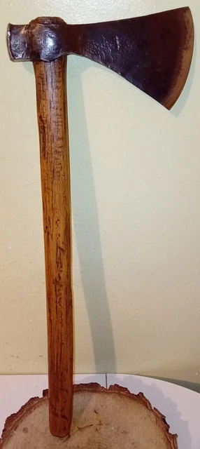 OUTIL ANCIEN BELLE Axe Hache de Bûcheron en acier forgé gravée ...
