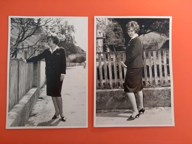 2 FOTOS ALT antik Vintage hübsche Frau Woman schöne Beine Mode Rock old ...