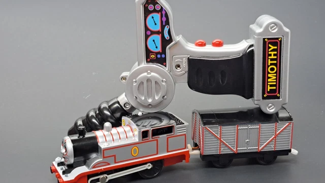 THOMAS AND FRIENDS Trackmaster R/C Timothy the Ghost Engine 2009 Mattel ...