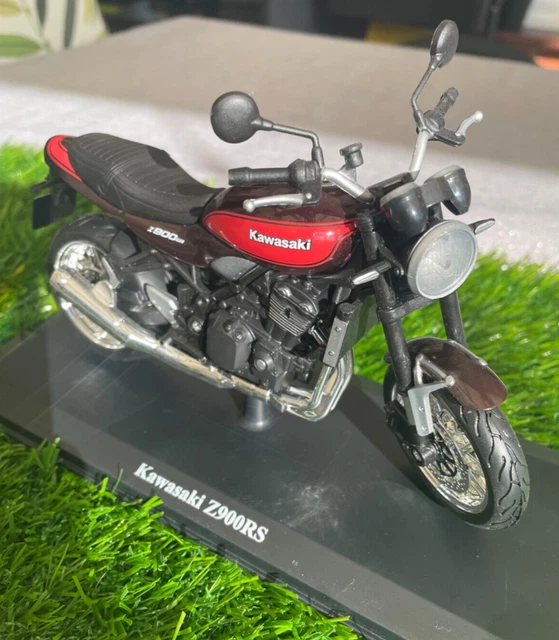 KAWASAKI Z900RS 1:12 Scale model by Maisto Retro Classic Diecast £20.42 ...