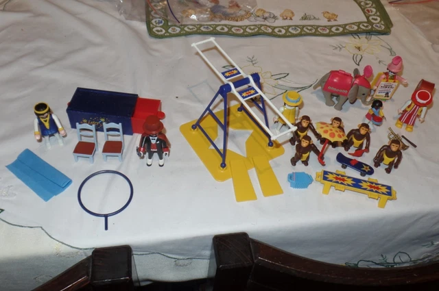 PLAYMOBIL 3 SETS 3725, 3726, 3797 - Romani 3720 - singes, clowns ...