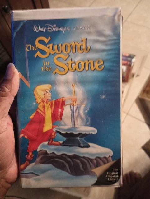 WALT DISNEY THE Sword And The Stone VHS Black Diamond Clamshell £4.48 ...