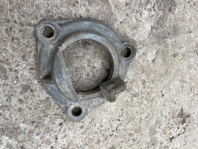 ROVER P6 SPHERICAL Gearstick BUSH HOUSING 2200/3500S Manual Gearbox 4 ...