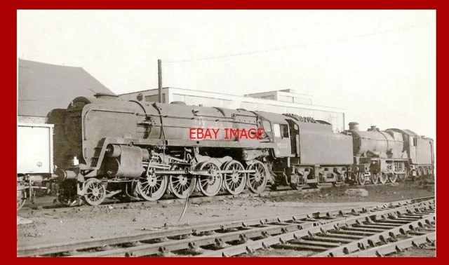 PHOTO BR Standard 9F Loco No 92230 £1.45 - PicClick UK