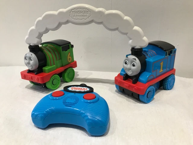 THOMAS AND FRIENDS Race and Chase Remote Controlled Thomas and Percy £ ...
