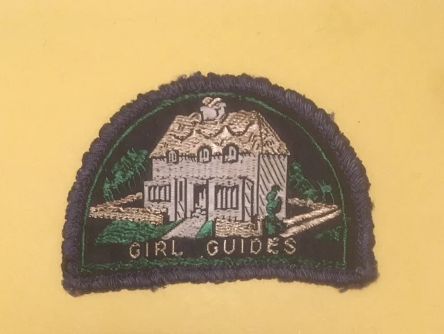 VINTAGE GIRL GUIDE badge - Little House Emblem Circa 1950’s £10.00 ...