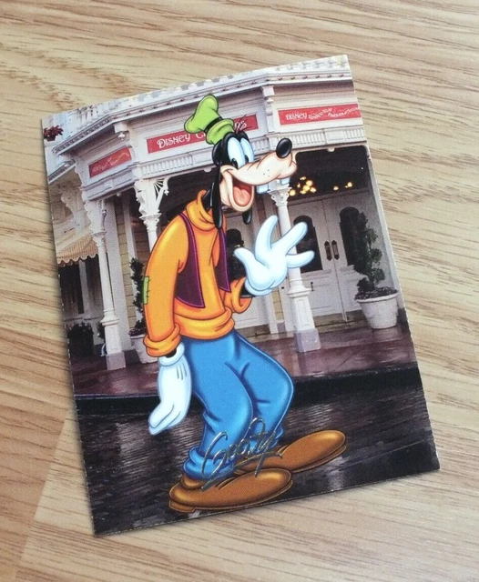 WALT DISNEY WORLD Signature Series #4 Goofy Collectible Trading Card ...