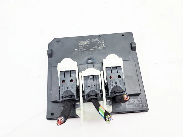 VOLKSWAGEN GOLF MK7 Bcm Body Control Module Ecu 5Q0937084Ce 2017 £26.99 ...