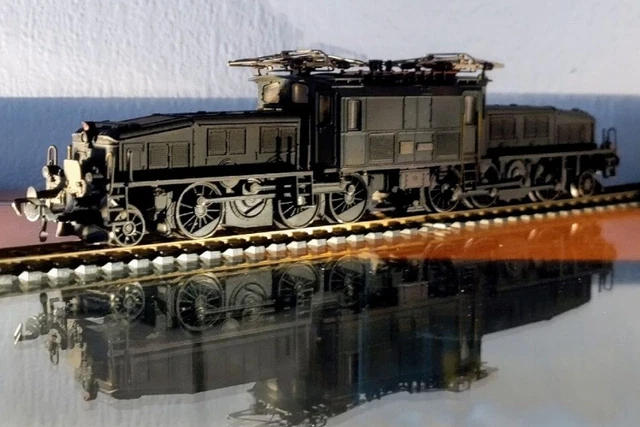 LOCOMOTIVE KROKODIL CE 6/8 III Trix HO Digital réf. 22584 EUR 35,00 ...
