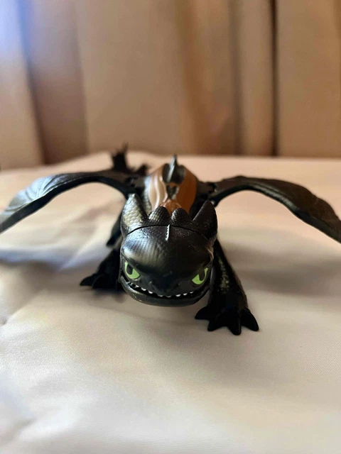 HOW TO TRAIN Your Dragon Toothless and Hiccup Action Figures Set ...
