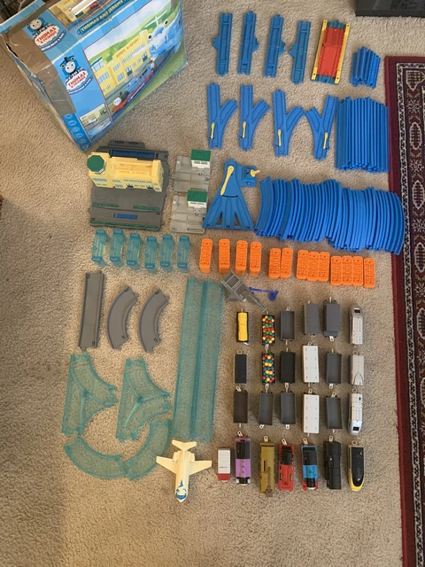 THOMAS THE TANK engine Trackmaster BUNDLE Airport & Ultimate Set £41.18 ...