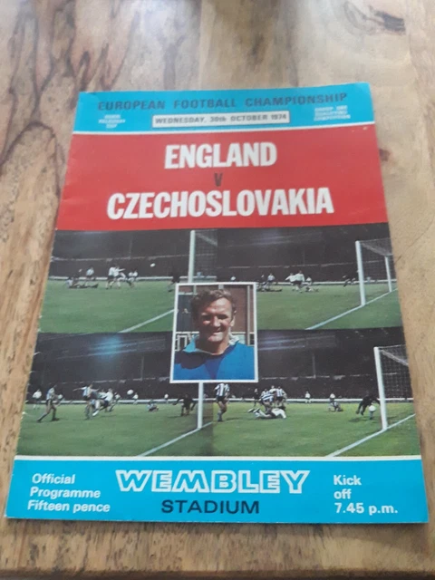 ENGLAND V CZECHOSLOVAKIA European Championship 1974 Wembley £0.99 ...
